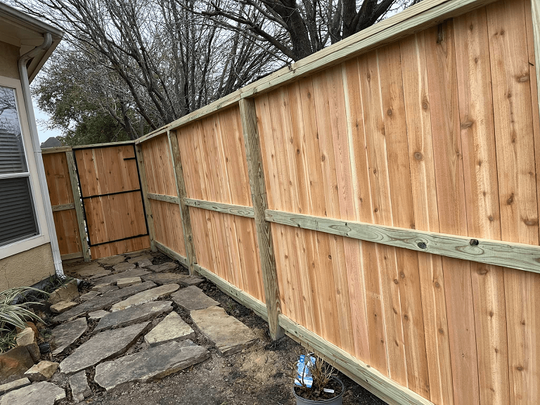 Unique Fence, LLC in Kingwood TX